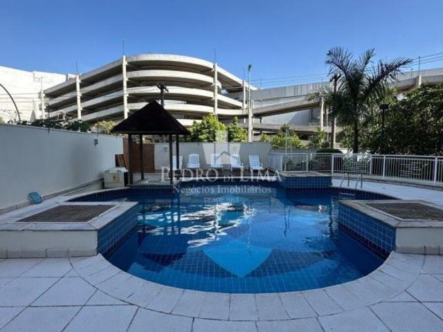 Duplex com 1 quarto, suíte, 2 vagas, Anália Franco. Condomínio Pozelli Loft Plus