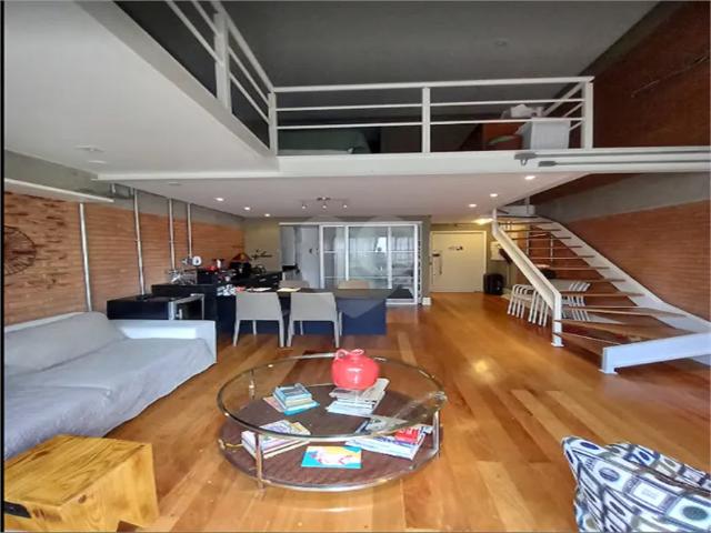Duplex com 1 quartos à venda ou para locação em Cerqueira césar SP