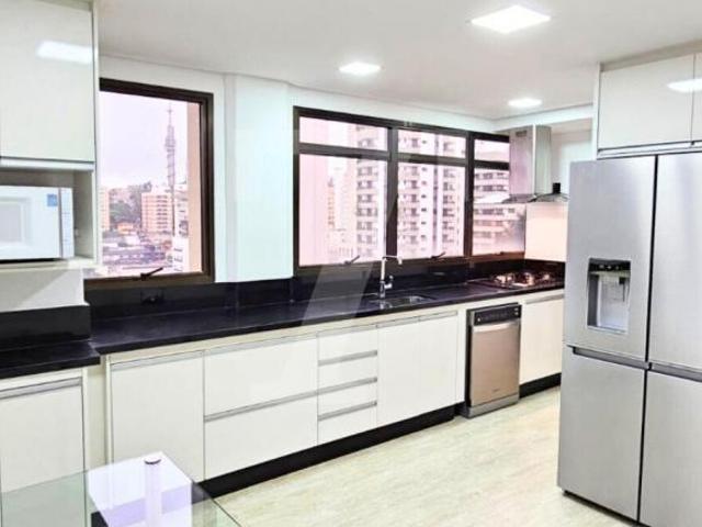 Duplex com 210m², 2 quartos com vista livre Sumaré