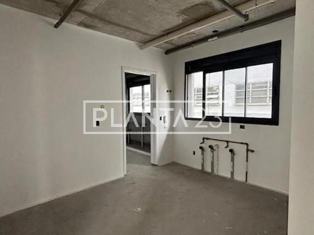 Duplex com 348 m², 3 quartos sendo 3 suítes à venda no bairro Jardim Paulista