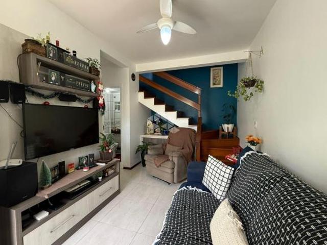 DUPLEX COM 3 DORMITÓRIOS PRÓXIMO AO CENTRO