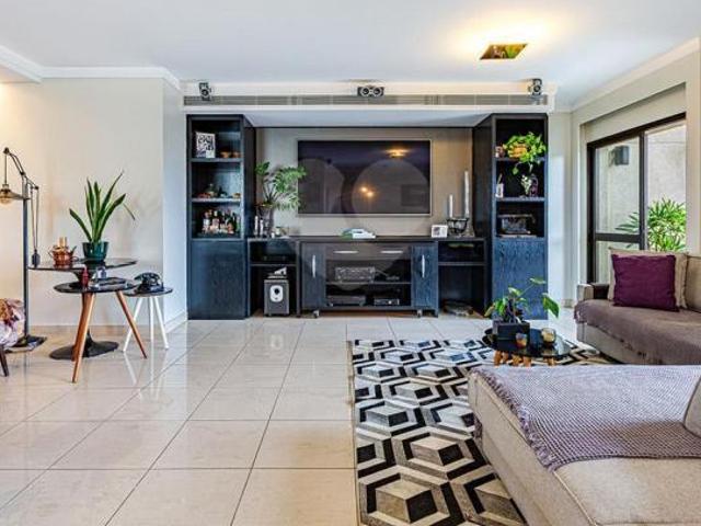 Duplex com 4 quartos à venda em Alto de pinheiros SP