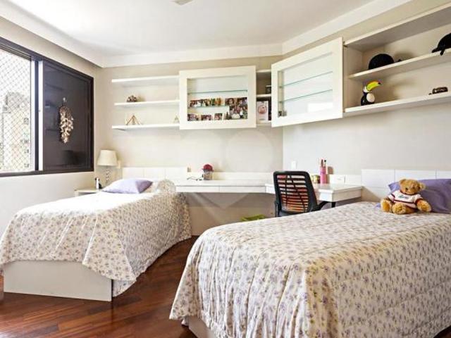 Duplex com 4 quartos à venda em Campo belo SP