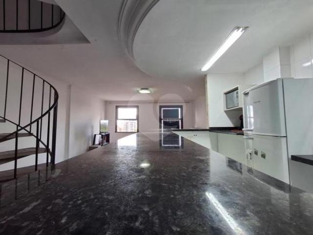 Duplex com 4 quartos à venda em Juvevê PR