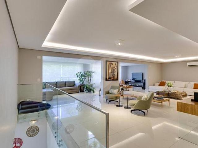 Duplex com 4 quartos à venda em Santo amaro SP
