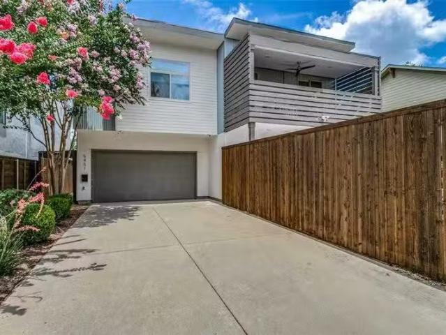 Duplex, Contemporary/Modern Dallas, TX 5451 Melrose Ave