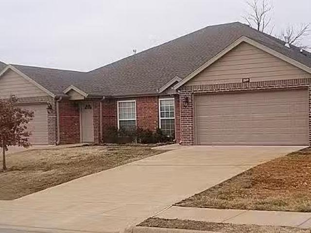 Duplex Centerton, AR 282 Copper Oaks Dr