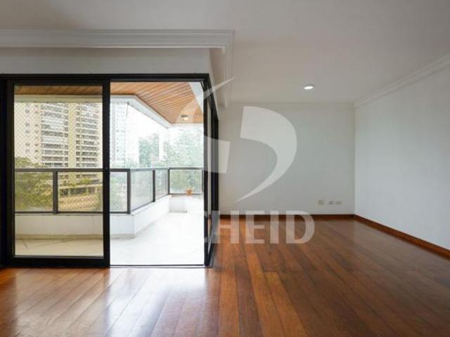 Duplex a venda Vila Andrade Morumbi ao lado do Shopping Jardim Sul