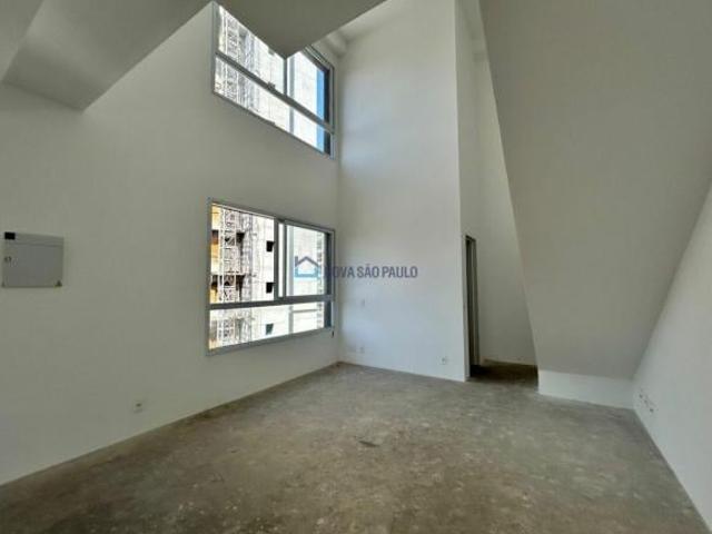 Duplex à Venda, com 84m², 2 Suites, Lavabo, ao lado do Metro Vila Madalena