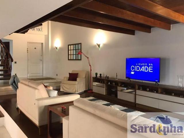 Duplex à Venda em Vila Andrade SP: 4 Quartos, 242m², 2 Suítes