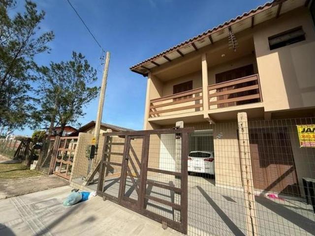 DÚPLEX A POUCOS METROS DO MAR – BALNEÁRIO NORDESTE | IMBÉ