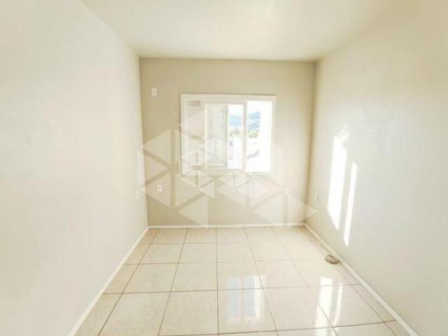 DUPLEX AMPLO, 02 DORMITÓRIOS, NO BAIRRO SANTO ANTÔNIO