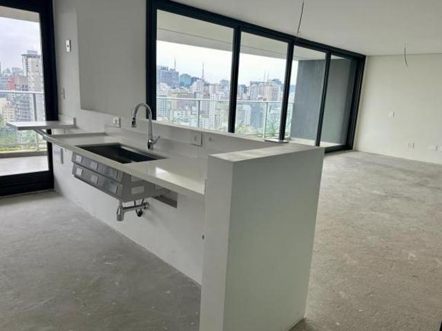 Duplex Alameda Jardins 196m / Andar alto / Tishman Speyer