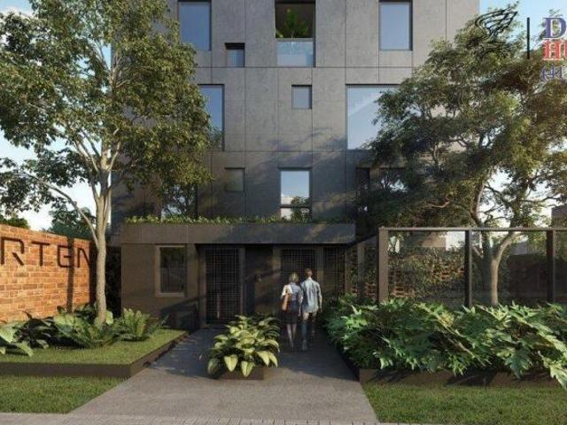 Duplex de 137.94m² no bairro Alto da Rua XV, com 3 suítes e 3 banheiros