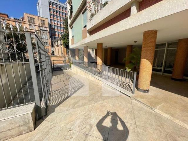 Duplex de 4 dormitórios em Higienópolis