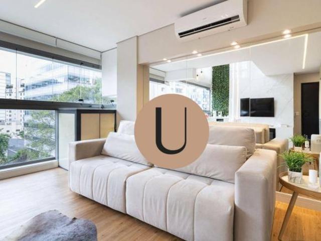 Duplex de 72m² em Pinheiros: 1 Suíte, 2 Banheiros, 1 Vaga e Charme em Dois Andares!