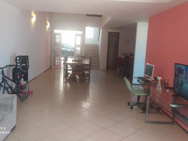 Duplex em condomínio no portodas dunas