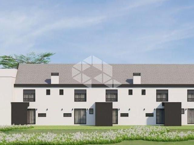 Duplex em construção, 03 dormitórios, com ótima infraestrutura no Santo Inácio