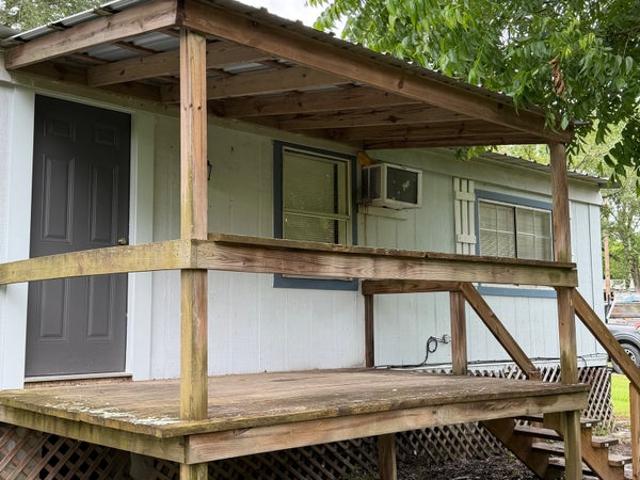 Duplex for rent in MidwayTX