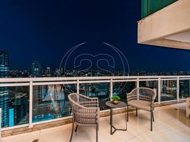 Duplex Flórida Penthouses com 2 suítes e 2 vagas condomínio com Quadra de Tennis