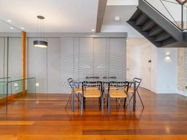 Duplex luxuoso em Pinheiros | Estilo, conforto e vista espetacular !