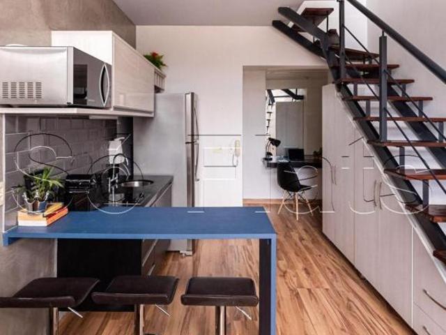 Duplex mobiliado no Brooklin à venda