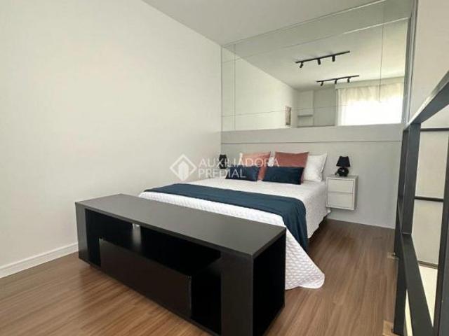 Duplex novo no Portão