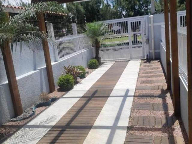 Duplex na avenida da Plataforma em Tramandaí