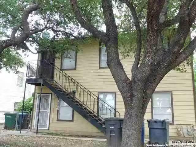 Duplex San Antonio, TX 9017 Garnett Ave