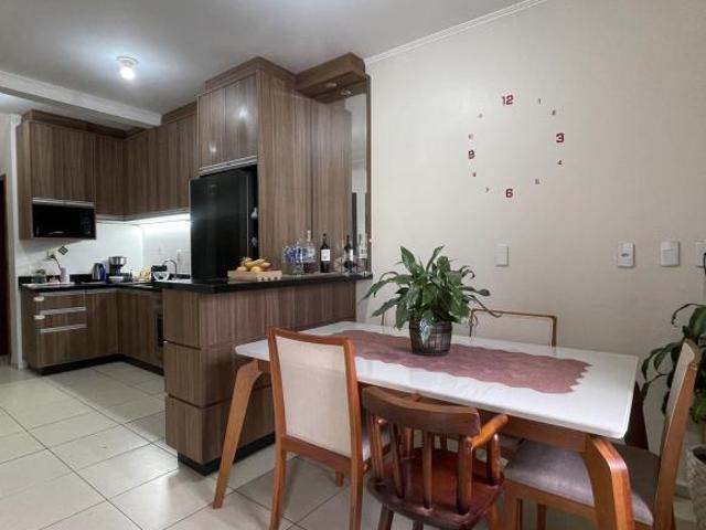 Duplex semimobiliado 03 dormitórios, em Vera Cruz!