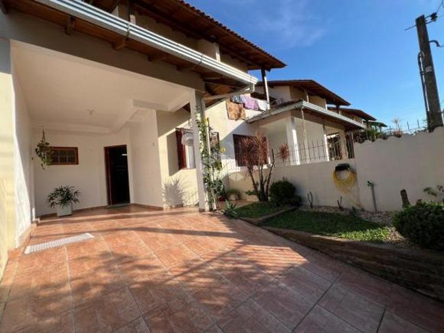 Duplex semimobiliado 02 dormitórios