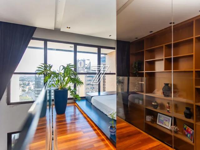 Duplex para venda tem 74 metros quadrados com 1 quarto em Bigorrilho Curitiba PR