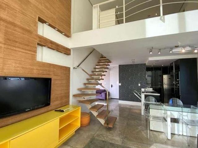 Duplex para venda com 2 quartos, sendo 2 suítes, 136m²