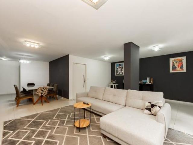 Duplex para venda com 4 quartos, 279.75m²