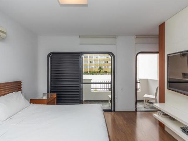 Duplex para venda com 5 quartos, sendo 5 suítes, 400m²