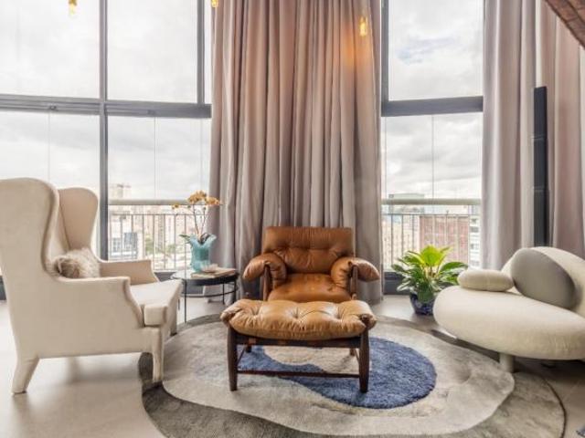 Duplex para venda e locação com 2 quartos, sendo 2 suítes, 197m²