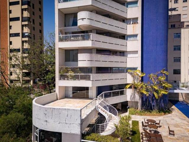 Duplex para venda e locação em Perdizes com 4 quartos, sendo 2 suítes, 222m²