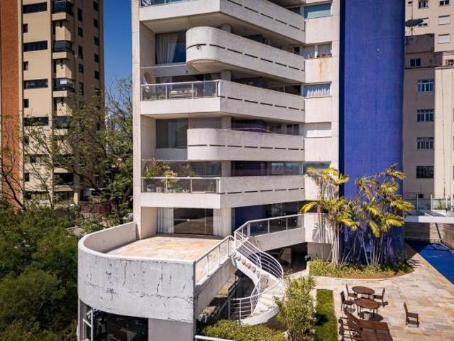 Duplex para venda e locação em Perdizes com 4 quartos, sendo 2 suítes, 222m²