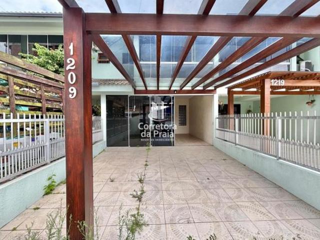Duplex para Venda em Tramandaí, Centro, 2 dormitórios, 1 suíte, 3 banheiros, 2 vagas