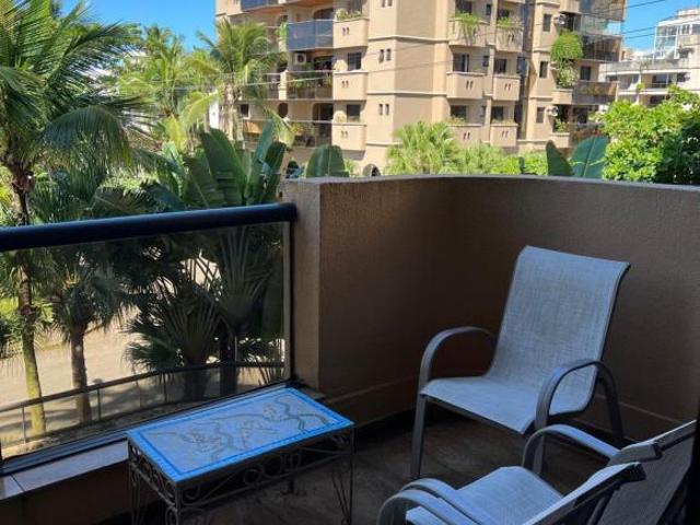 Duplex para venda em Enseada com 3 quartos, sendo 1 suíte, 164m²