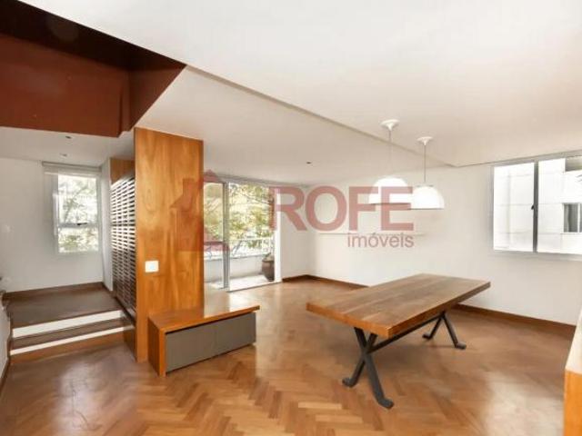 Duplex para venda em Itaim Bibi com 3 quartos, sendo 1 suíte, 129m²
