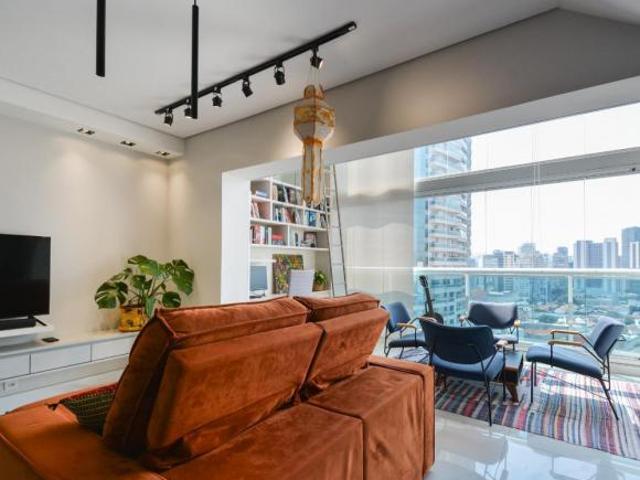 Duplex para venda em Pinheiros com 1 quarto, sendo 1 suíte, 56m²