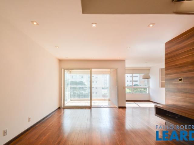 Duplex para Venda ou Locação em Jardim Paulista, São Paulo, SP