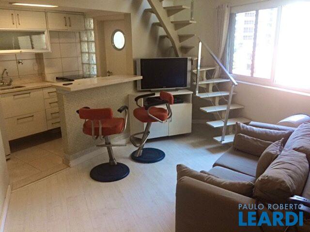 Duplex para Venda ou Locação em Vila Nova Conceição, São Paulo, SP