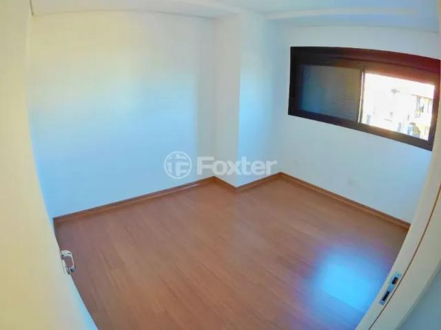 Duplex para venda possui 85 metros quadrados com 2 quartos em Cristo Redentor Porto Alegre RS