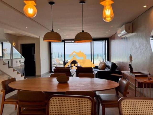 Duplex Pé na Areia em Maresias com 4 Suítes, Piscina Privativa, Elevador e Vista para o Mar