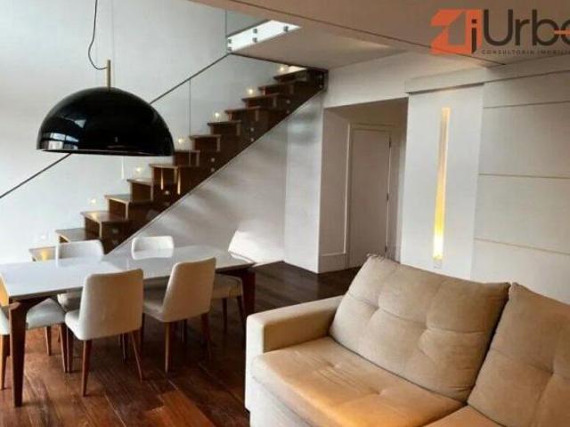 Duplex reformado à venda com 127m², 2 vagas em Pinheiros