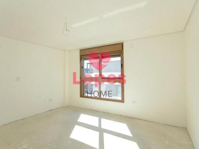 Duplex Residencial Batel Área Útil: 94,81 m² Área Total: 192,7 m²