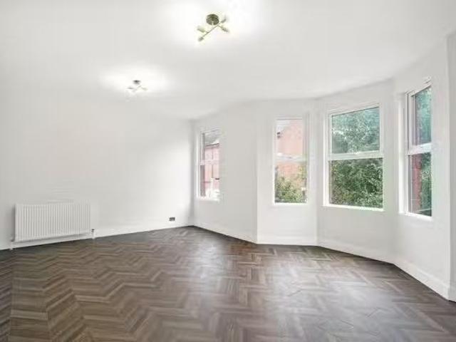 Duplex to rent in St. Johns Road, Richmond TW9