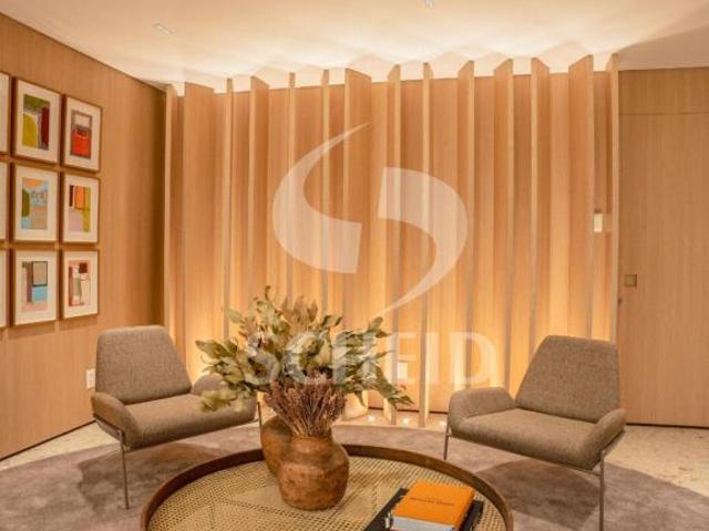 Duplex venda Jardim Paulista com 4 quartos, sendo 4 suítes, 268m² 4 vagas